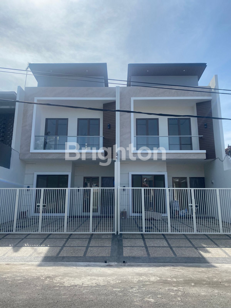 Rumah Baruk Tengah, Surabaya Timur Baru Gress, Minimalis Modern, Selan